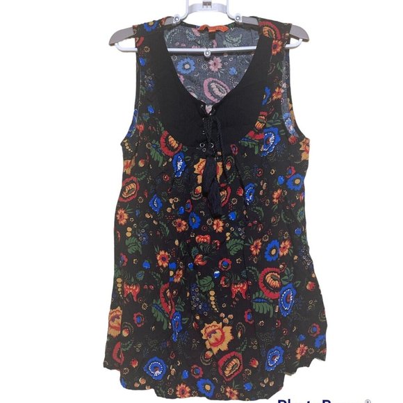 Modcloth | Tops | Modcloth Top Women Medium Sleeveless Black Floral ...